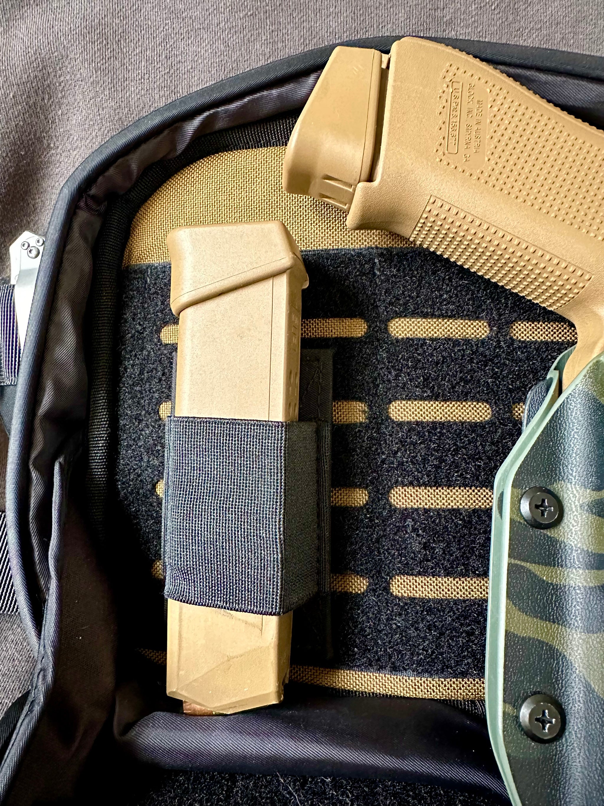 Velcro Mag Carrier – Grab Bags